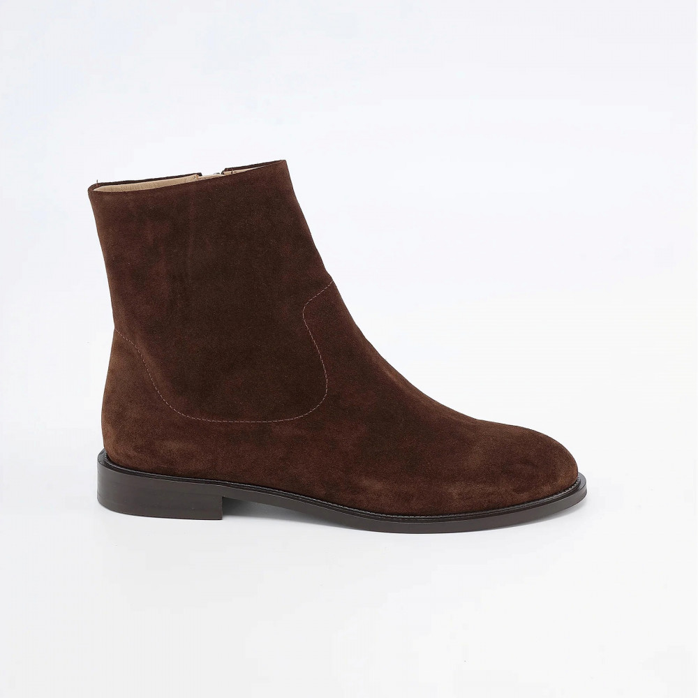 Emilie Karston Eoline | Mon Pied Ce Héros